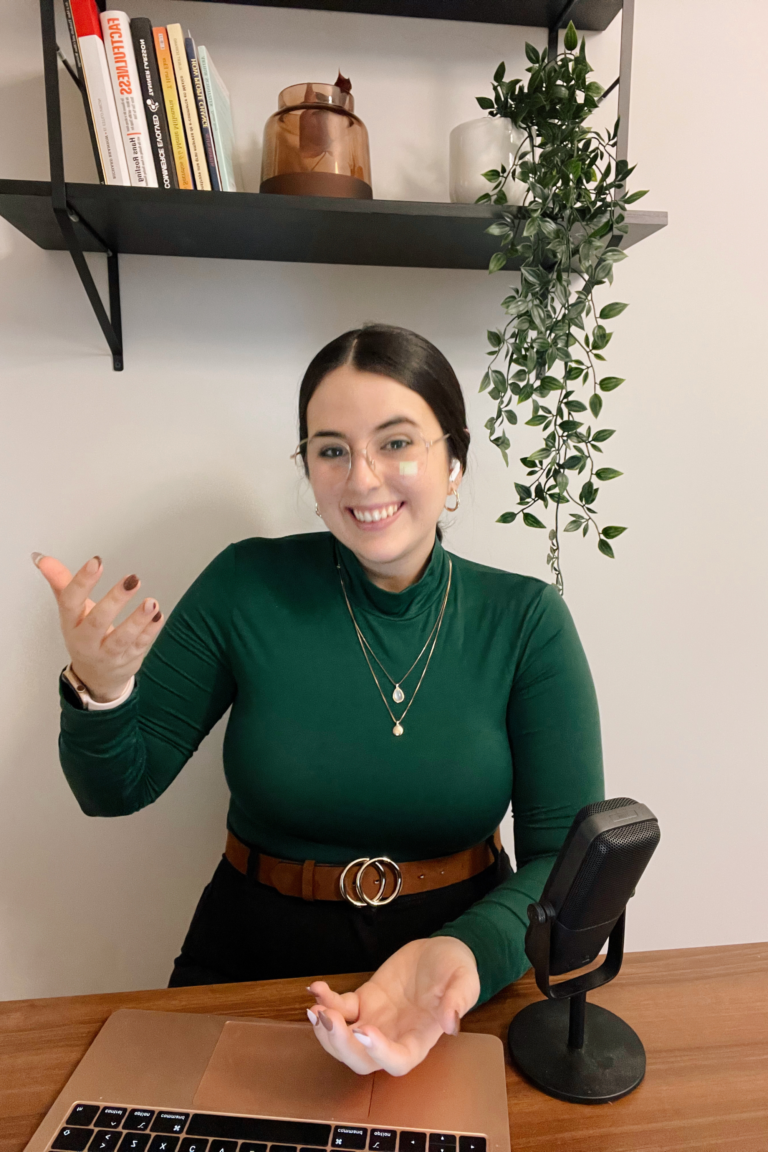 Carla con Wifi: Creadora de contenido con objetivos no negociables ...