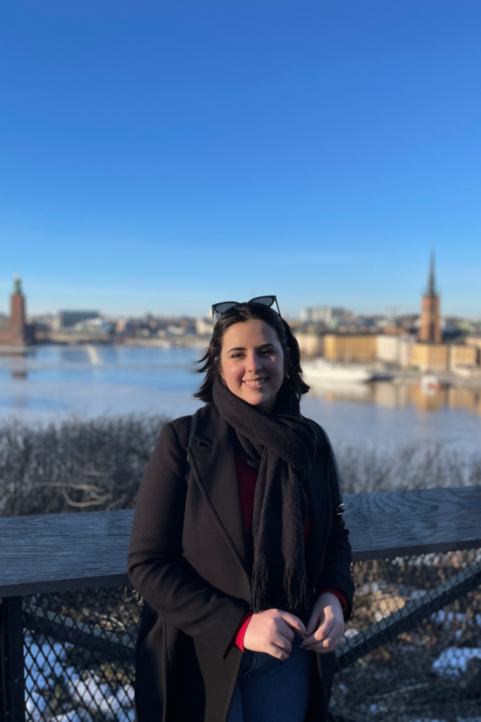 Carla con Wifi: Creadora de contenido con objetivos no negociables ...